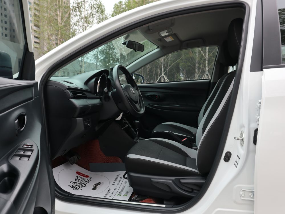 丰田 YARiS L 致炫-哈尔滨鸿腾二手车经销有限公司